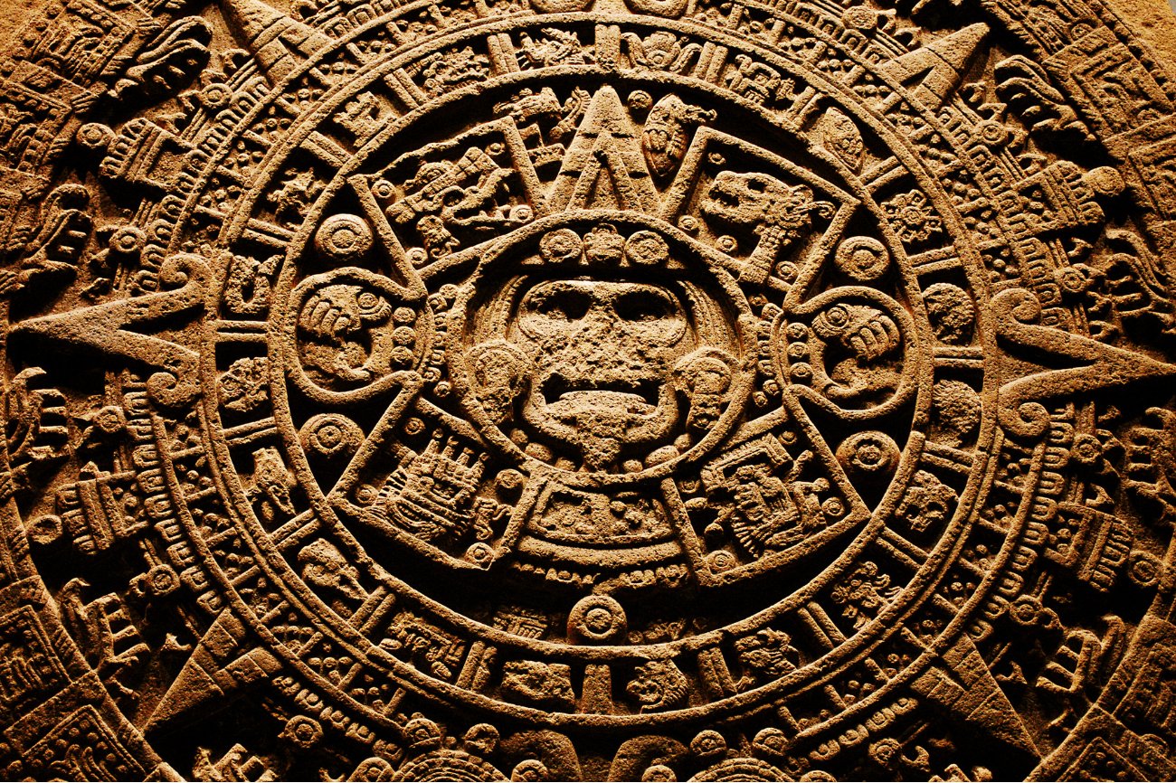 Aztec Calendar – Tochtli Cultural Wear
